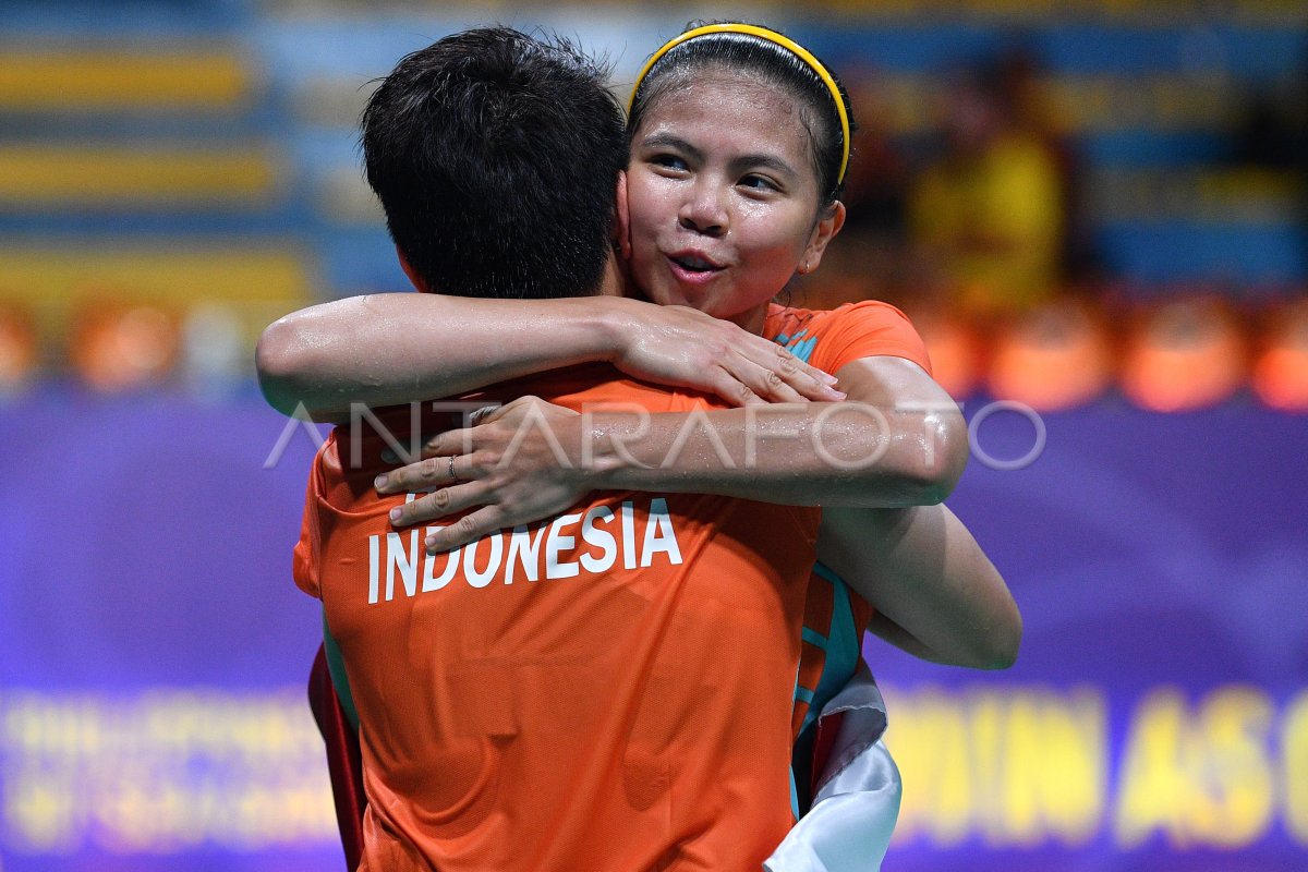 EMAS BULUTANGKIS GANDA PUTRI INDONESIA | ANTARA Foto EMAS BULUTANGKIS GANDA PUTRI INDONESIA | ANTARA Foto