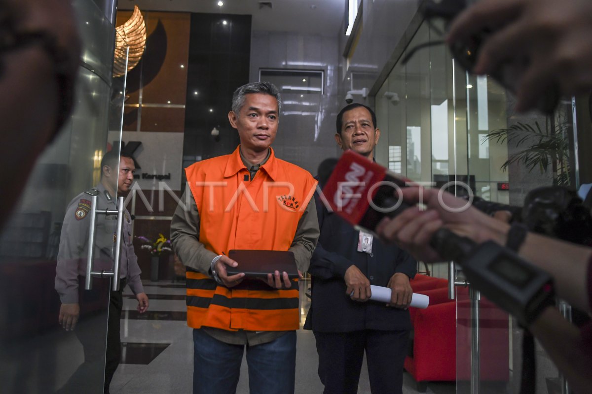 PEMERIKSAAN WAHYU SETIAWAN | ANTARA Foto PEMERIKSAAN WAHYU SETIAWAN | ANTARA Foto