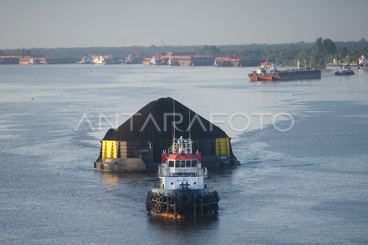 REALISASI PRODUKSI BATU BARA NASIONAL | ANTARA Foto