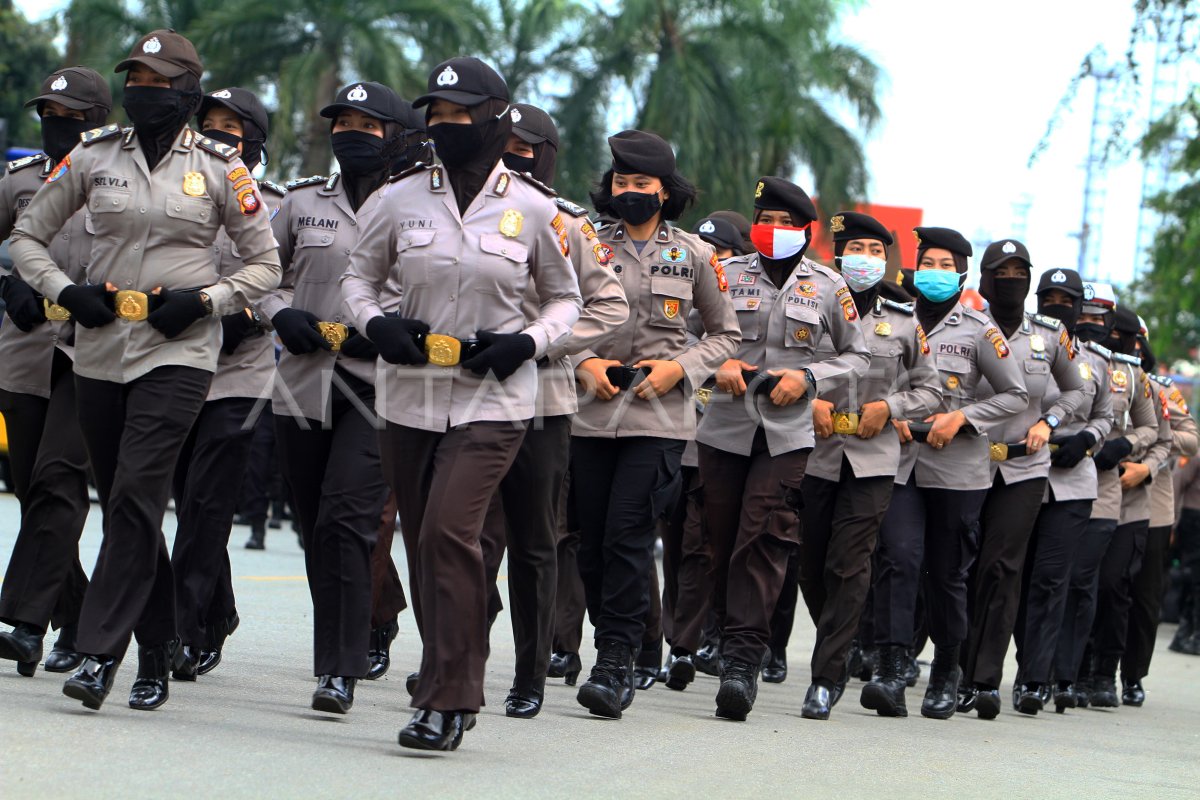 SIMULASI PENGAMANAN PILKADA KALBAR | ANTARA Foto