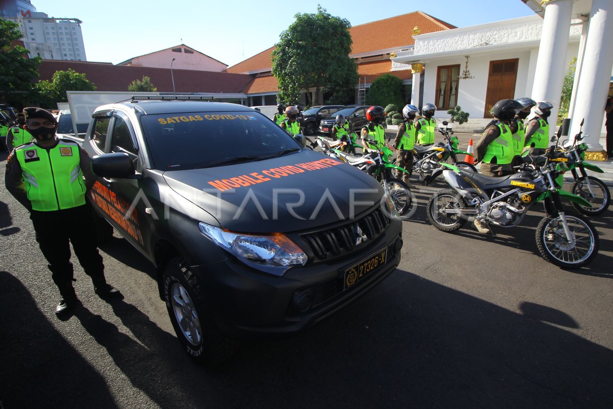 PELUNCURAN TIM PEMBURU PELANGGARAN PROTOKOL KESEHATAN | ANTARA Foto PELUNCURAN TIM PEMBURU PELANGGARAN PROTOKOL KESEHATAN | ANTARA Foto