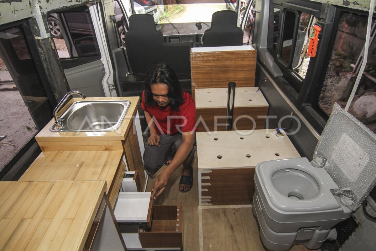 JASA MODIFIKASI MOBIL CAMPERVAN | ANTARA Foto JASA MODIFIKASI MOBIL CAMPERVAN | ANTARA Foto