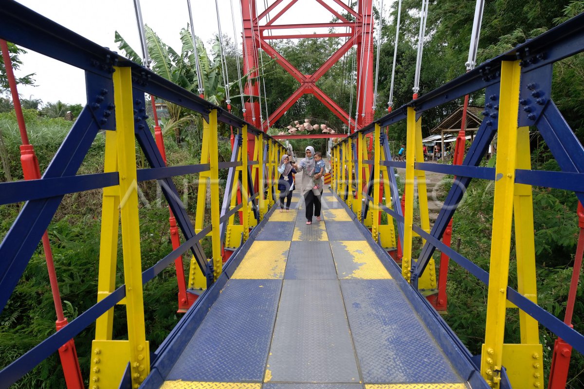 JEMBATAN JOKOWI DI LERENG MERAPI | ANTARA Foto
