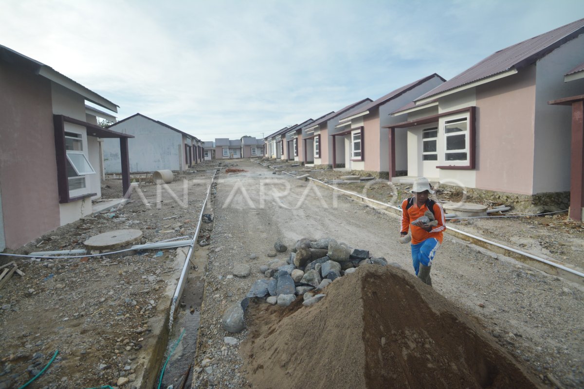 REALISASI PROGRAM SEJUTA RUMAH | ANTARA Foto REALISASI PROGRAM SEJUTA RUMAH | ANTARA Foto