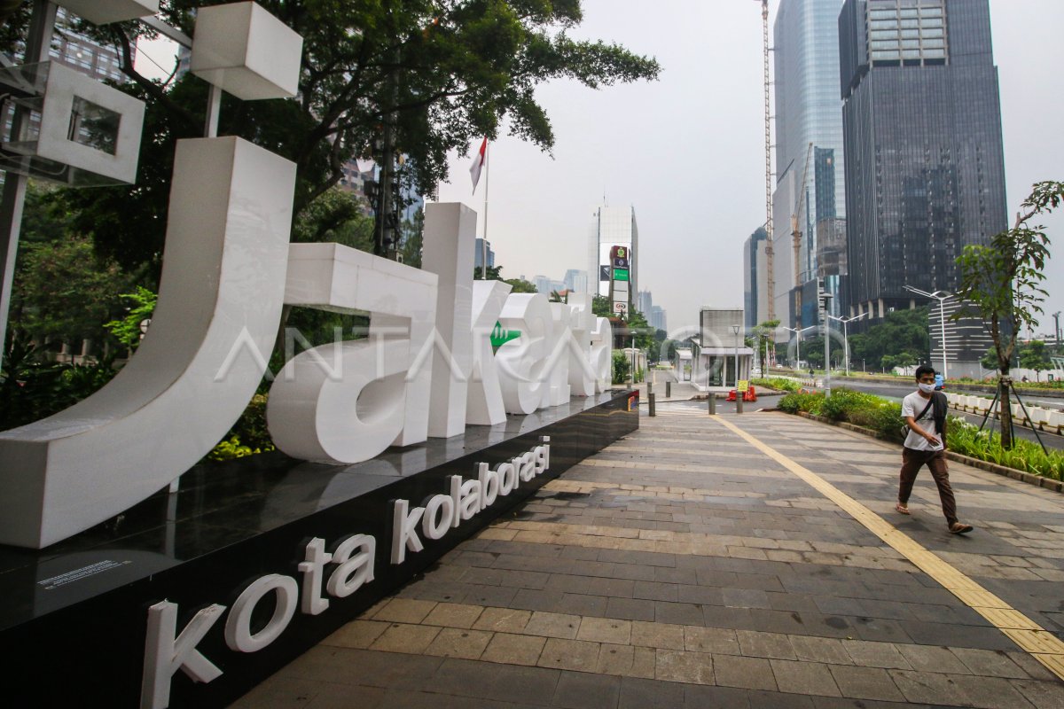 RENCANA PERPANJANGAN PPKM DARURAT | ANTARA Foto RENCANA PERPANJANGAN PPKM DARURAT | ANTARA Foto