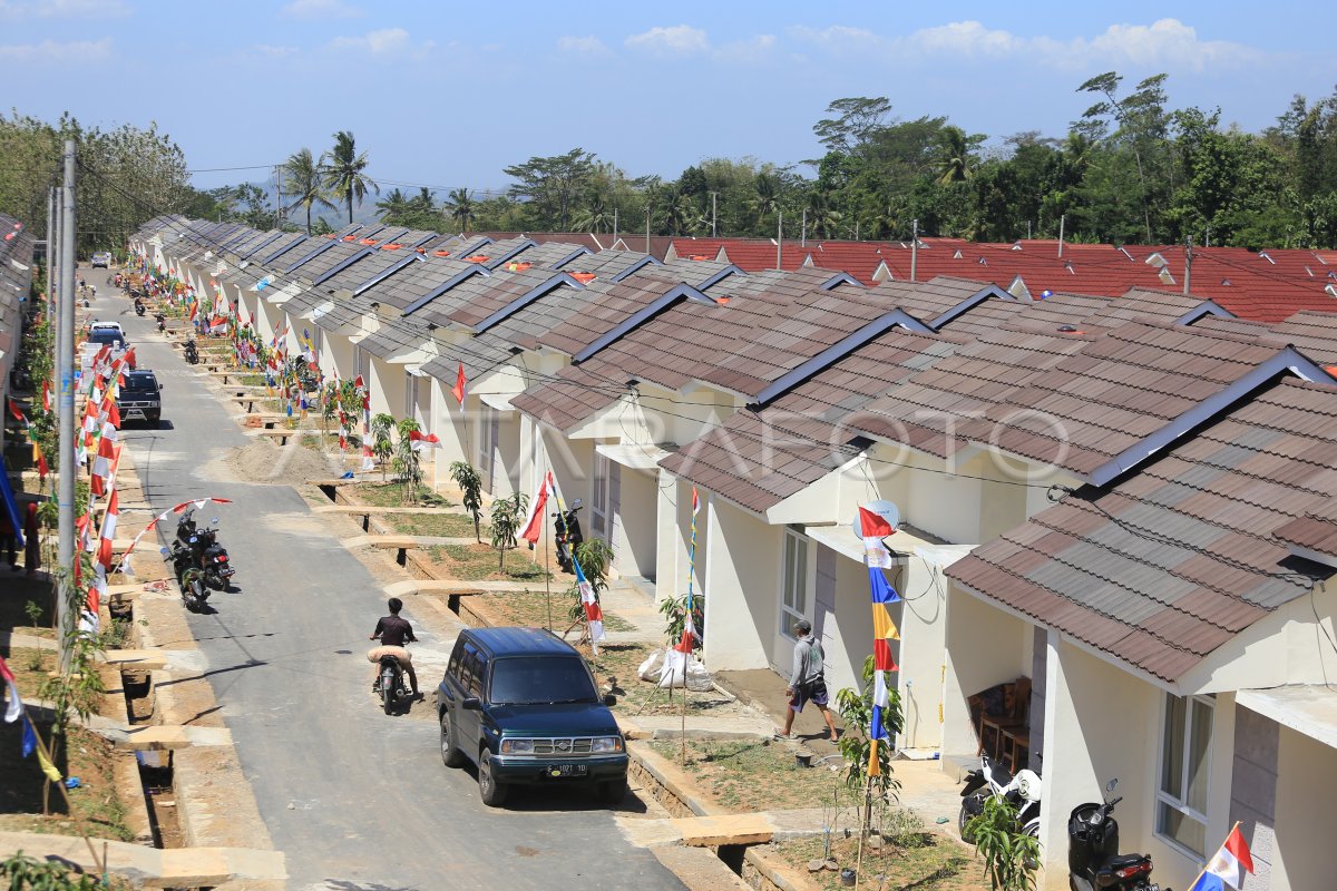 PERUMAHAN RELOKASI WARGA TERDAMPAK BENDUNGAN KUNINGAN | ANTARA Foto PERUMAHAN RELOKASI WARGA TERDAMPAK BENDUNGAN KUNINGAN | ANTARA Foto