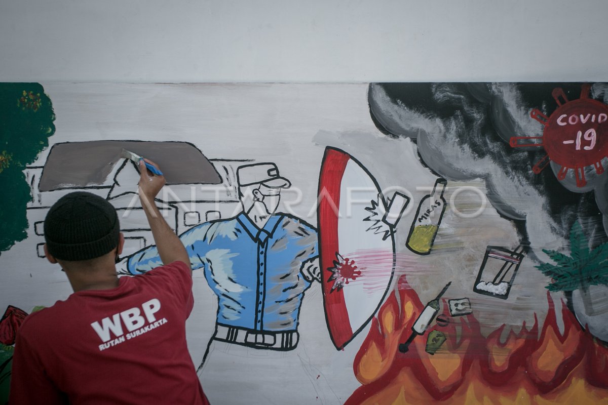 LOMBA MURAL WARGA BINAAN RUTAN | ANTARA Foto LOMBA MURAL WARGA BINAAN RUTAN | ANTARA Foto
