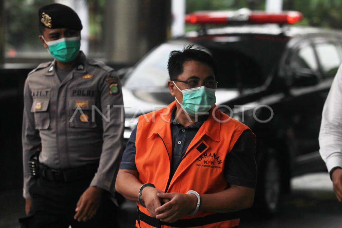 PEMERIKSAAN TERSANGKA FIRJAN TAUFAN | ANTARA Foto