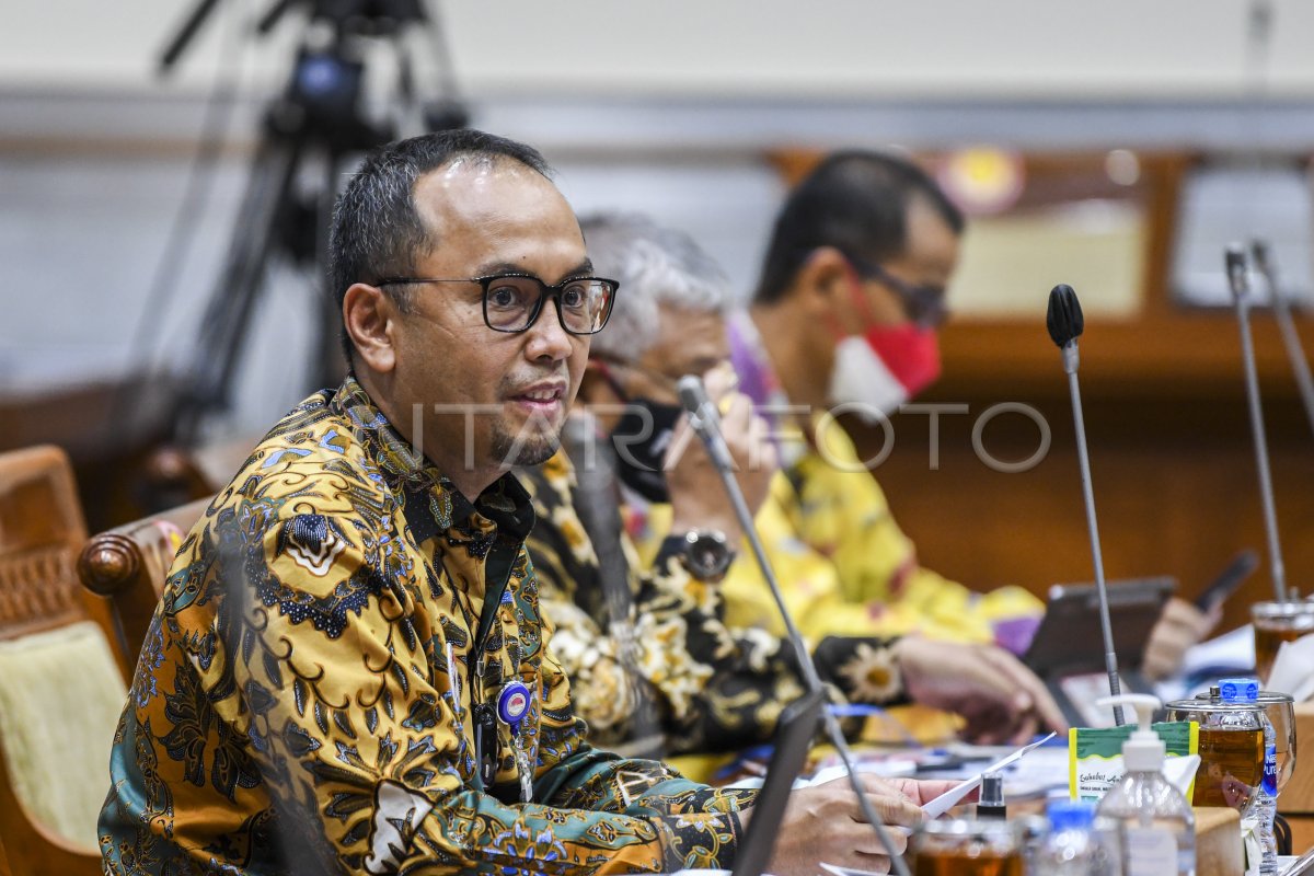 RAKER PPATK DENGAN KOMISI III DPR | ANTARA Foto RAKER PPATK DENGAN KOMISI III DPR | ANTARA Foto