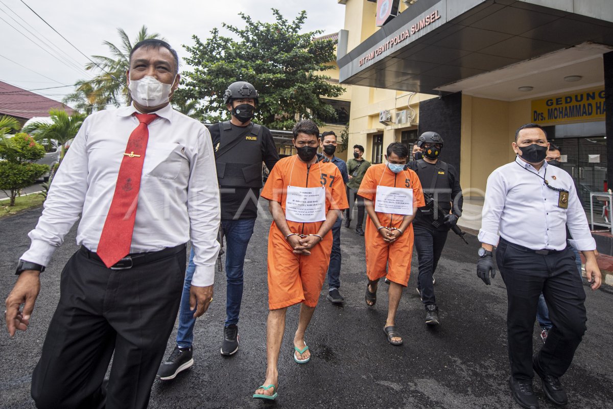 POLDA SUMATERA SELATAN GAGALKAN PENYELUNDUPAN 16 KG SABU | ANTARA Foto