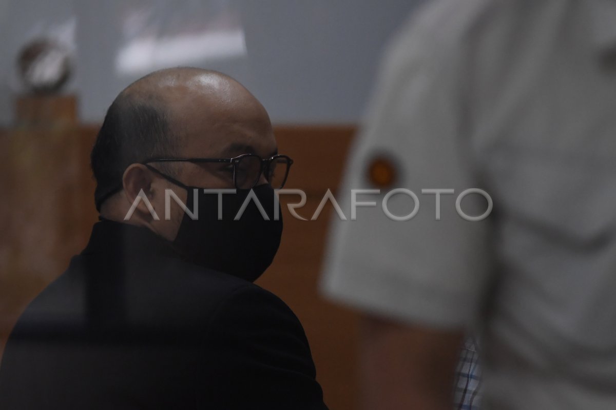 SIDANG GUGATAN MANTAN PEGAWAI KPK | ANTARA Foto SIDANG GUGATAN MANTAN PEGAWAI KPK | ANTARA Foto