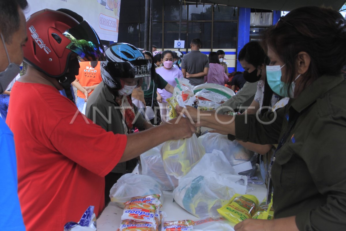 BULOG NTT GELAR PASAR MURAH | ANTARA Foto BULOG NTT GELAR PASAR MURAH | ANTARA Foto
