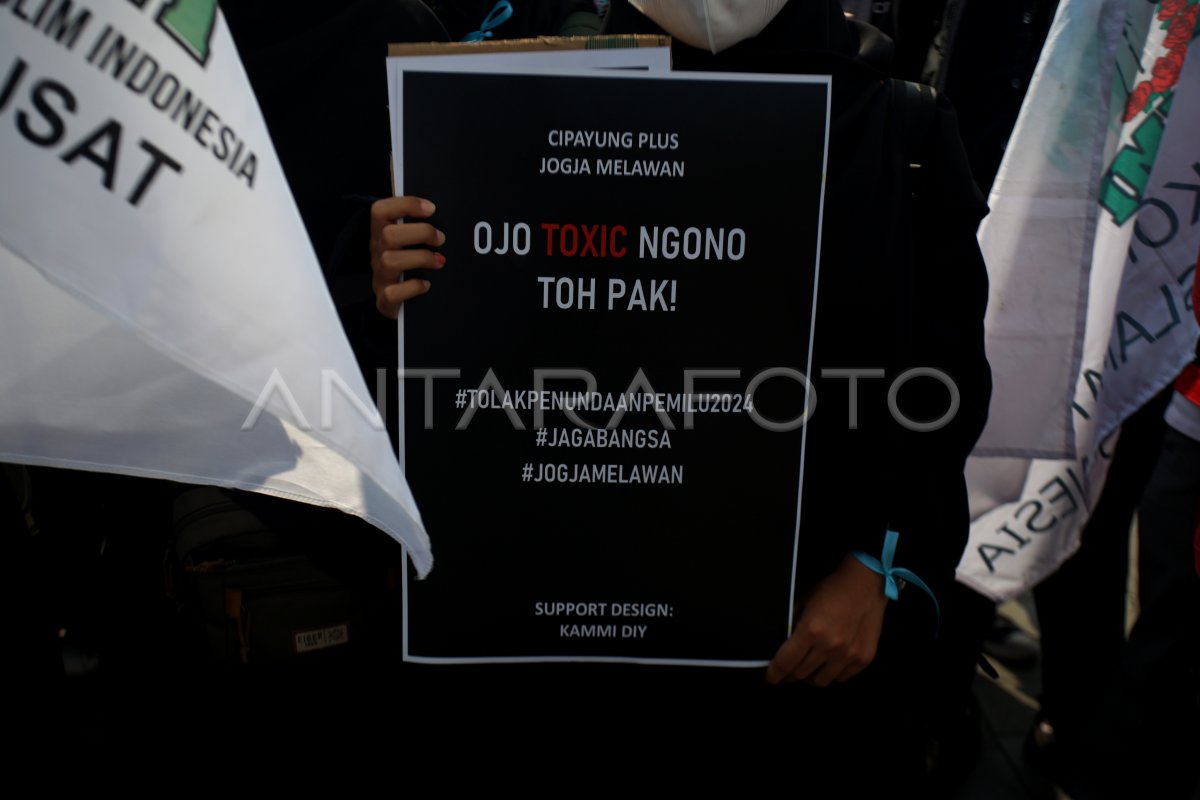 AKSI DAMAI CIPAYUNG PLUS YOGYAKARTA | ANTARA Foto AKSI DAMAI CIPAYUNG PLUS YOGYAKARTA | ANTARA Foto