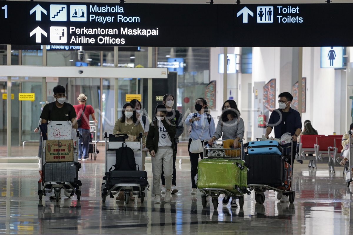 ARUS BALIK DI BANDARA SOEKARNO HATTA | ANTARA Foto