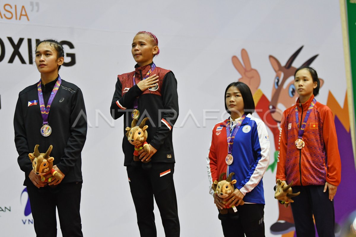 SEA GAMES 2021 : AMANDA RAIH MEDALI EMAS KICKBOXING | ANTARA Foto