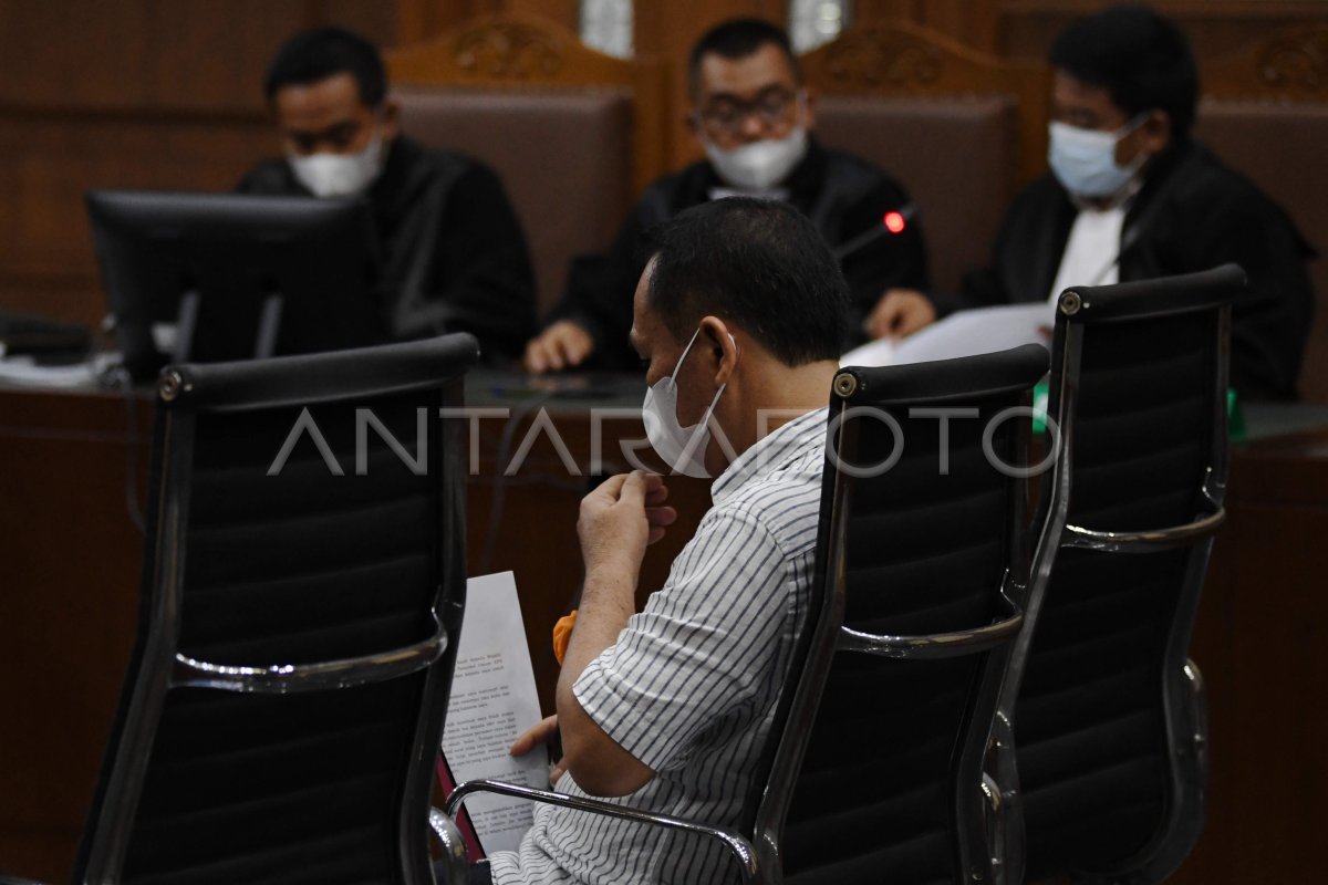 SIDANG PLEDOI PENYUAP BUPATI LANGKAT | ANTARA Foto SIDANG PLEDOI PENYUAP BUPATI LANGKAT | ANTARA Foto