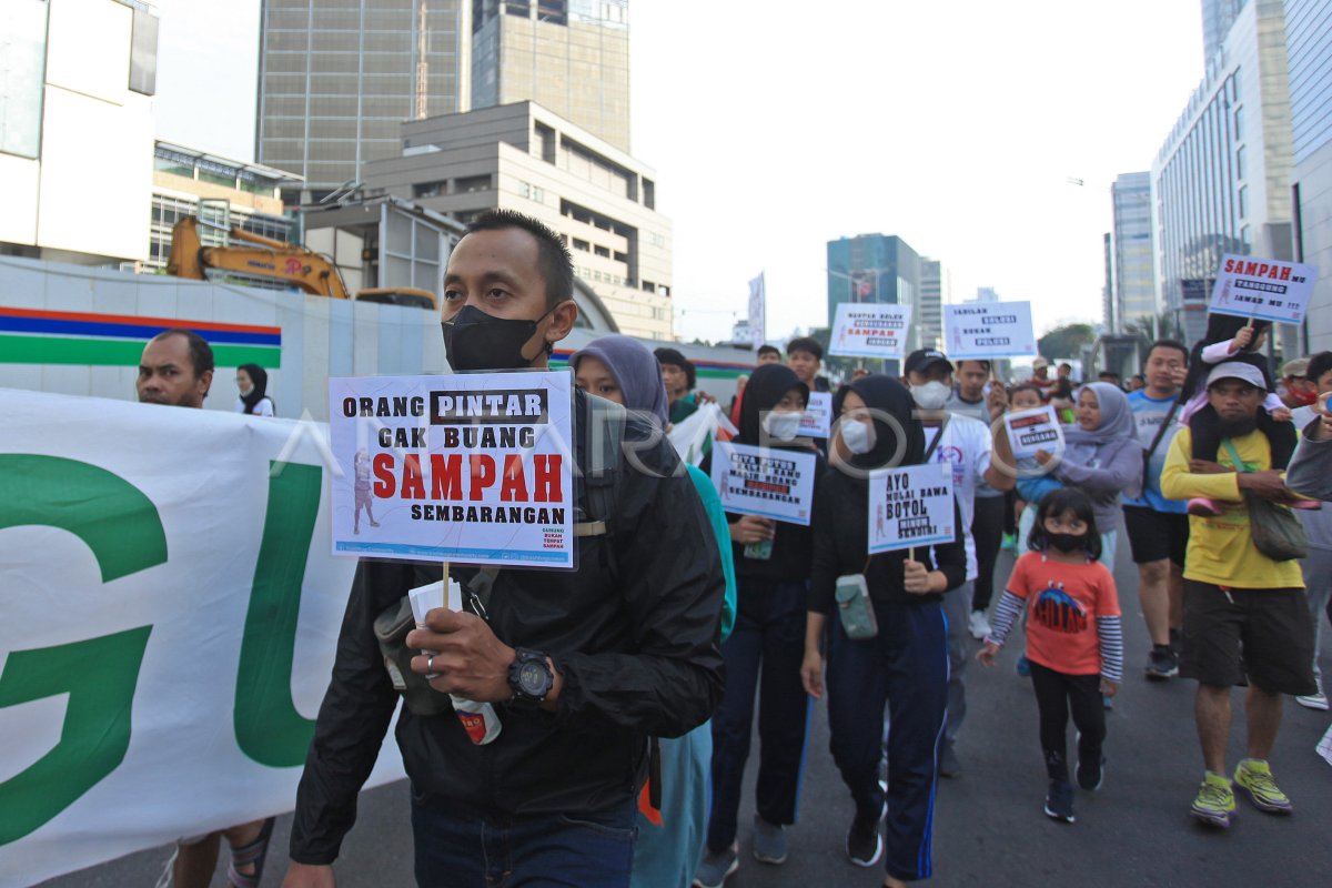 Kampanye Sampah Plastik Di Cfd Antara Foto