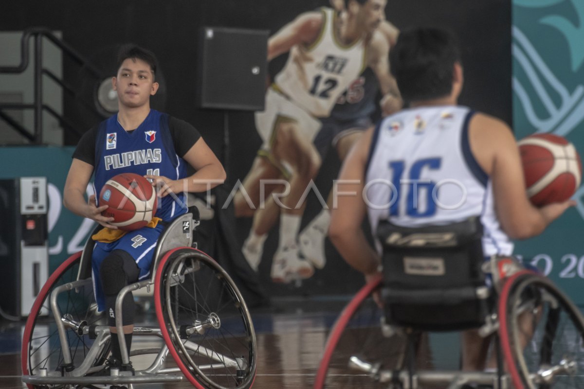 JELANG PERTANDINGAN BASKET KURSI RODA ASEAN PARA GAMES | ANTARA Foto