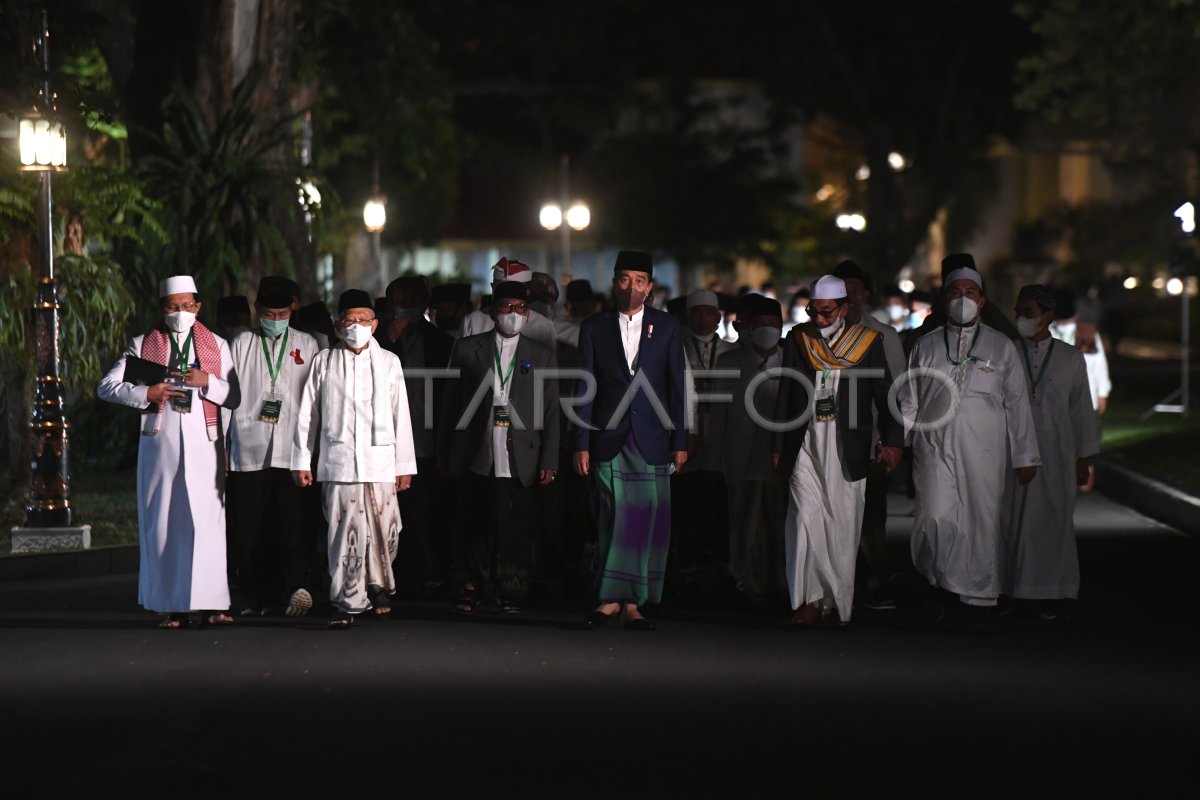 ZIKIR KEBANGSAAN 77 TAHUN INDONESIA MERDEKA | ANTARA Foto