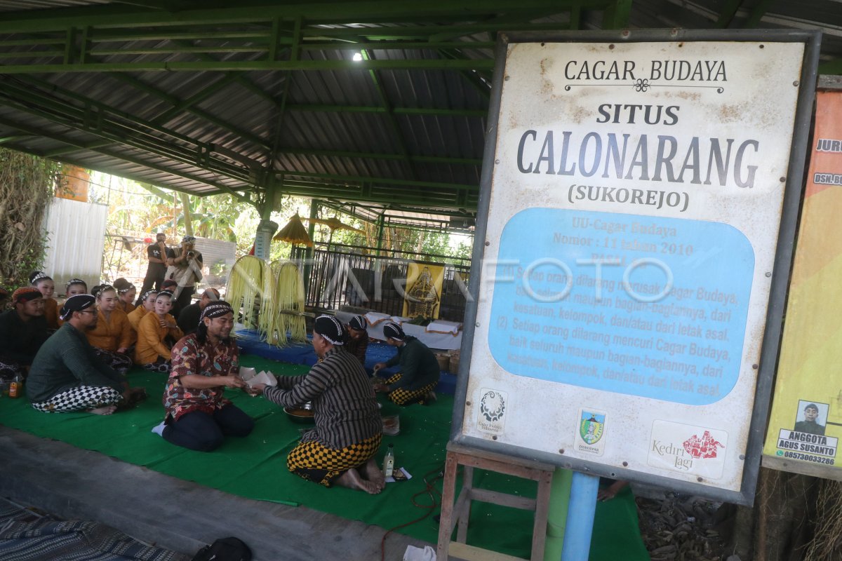 KIRAB DAN RITUAL BUDAYA DI SITUS CALONARANG | ANTARA Foto KIRAB DAN RITUAL BUDAYA DI SITUS CALONARANG | ANTARA Foto