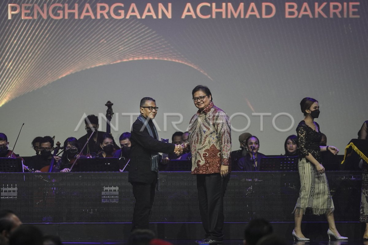 PENGHARGAAN ACHMAD BAKRIE XVIII | ANTARA Foto
