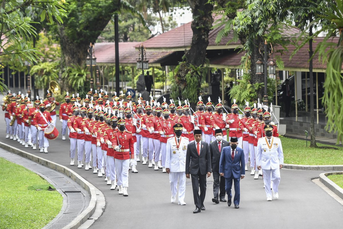 PELANTIKAN GUBERNUR DAN WAKIL GUBERNUR DIY | ANTARA Foto