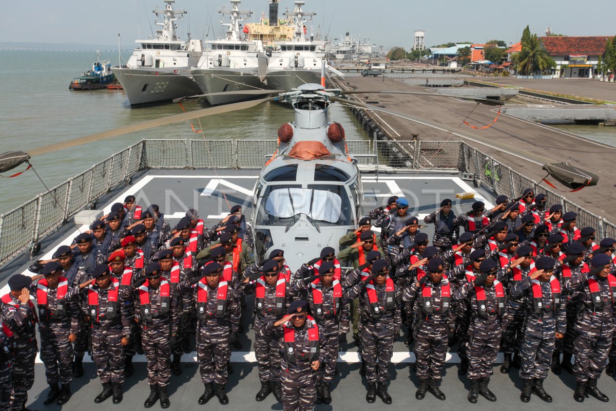 PEMBERANGKATAN KRI DIPONEGORO-365 KE JEPANG | ANTARA Foto PEMBERANGKATAN KRI DIPONEGORO-365 KE JEPANG | ANTARA Foto