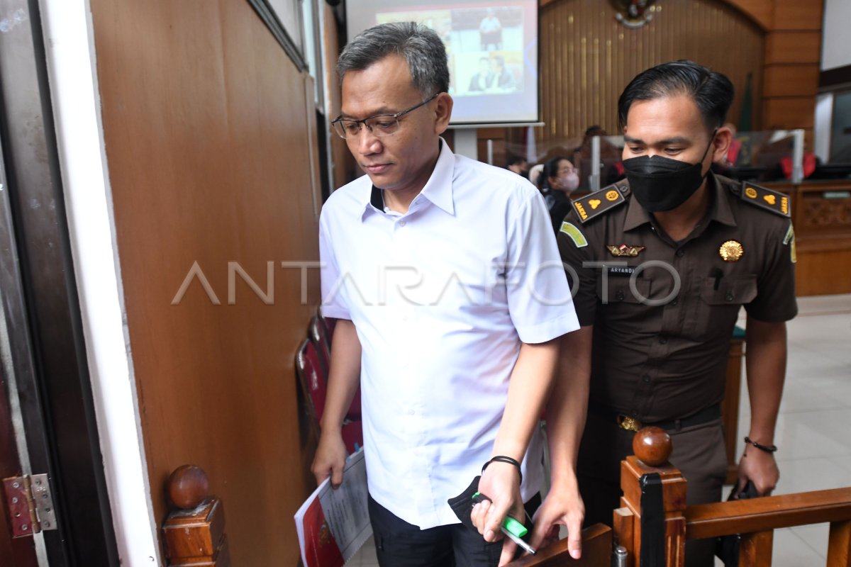 SIDANG PERDANA AGUS NURPATRIA | ANTARA Foto SIDANG PERDANA AGUS NURPATRIA | ANTARA Foto