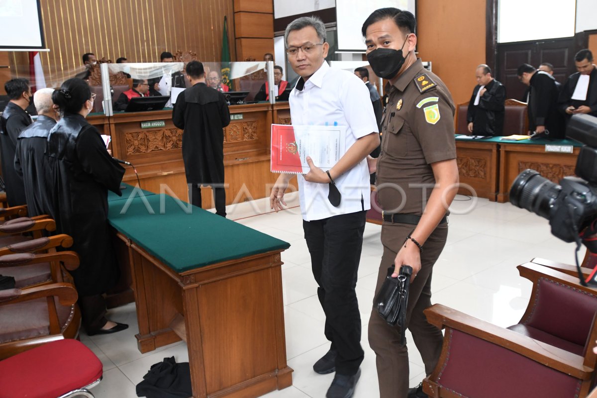 SIDANG PERDANA AGUS NURPATRIA | ANTARA Foto SIDANG PERDANA AGUS NURPATRIA | ANTARA Foto