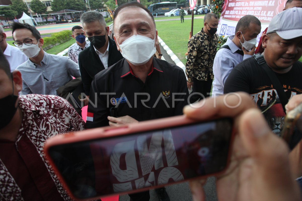 PEMERIKSAAN KETUA UMUM PSSI | ANTARA Foto PEMERIKSAAN KETUA UMUM PSSI | ANTARA Foto