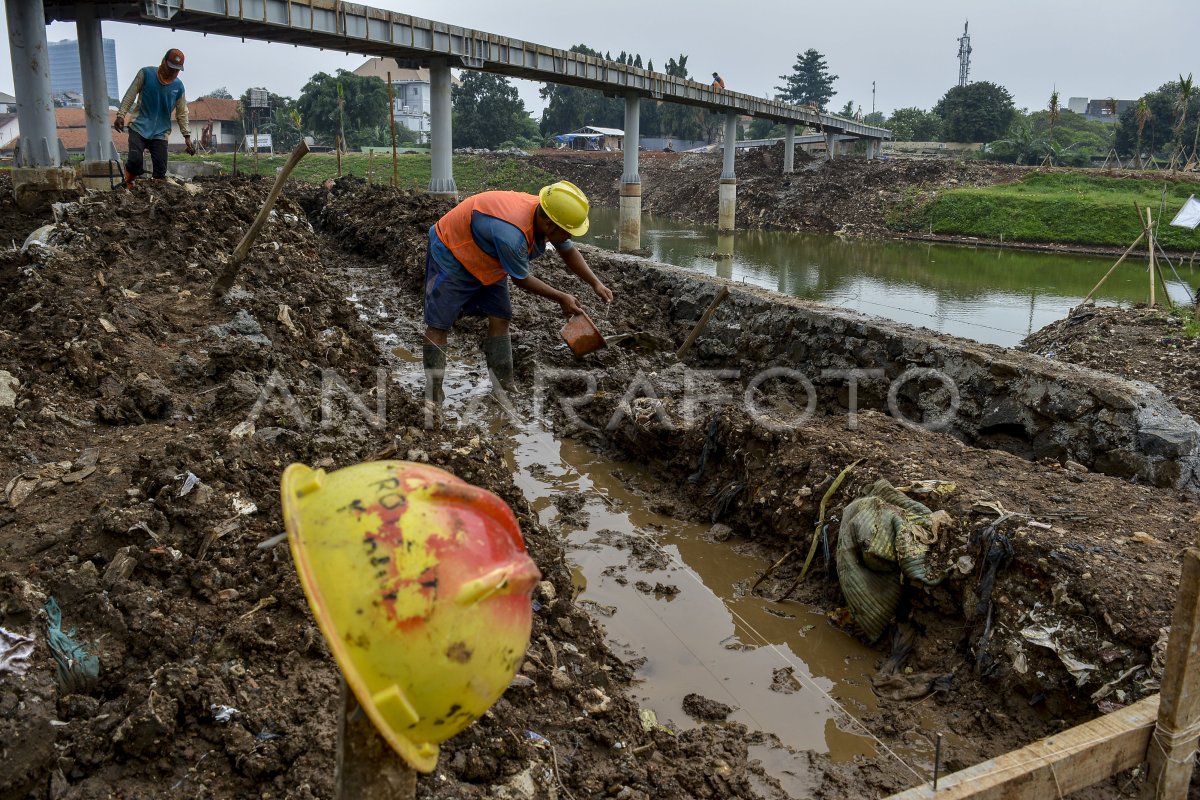 PROGRES PEMBANGUNAN WADUK LEBAK BULUS | ANTARA Foto