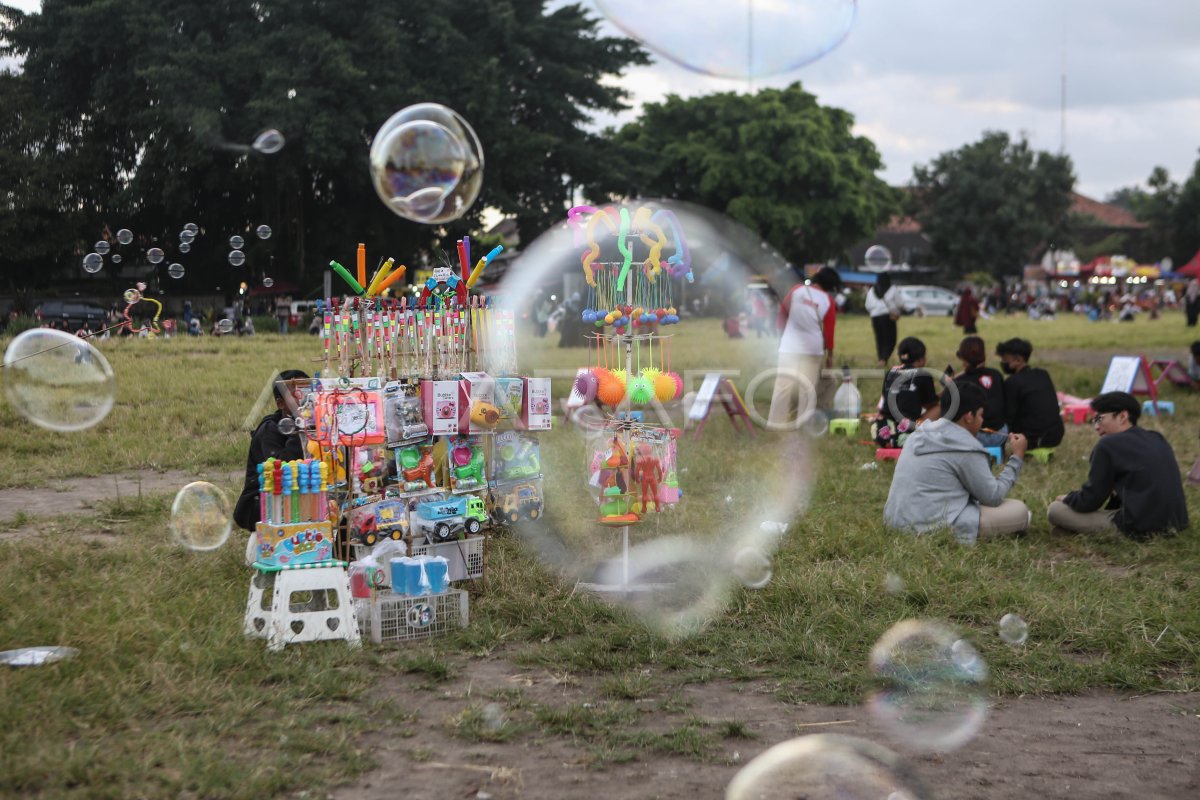 TARGET KUNJUNGAN WISATA YOGYAKARTA | ANTARA Foto TARGET KUNJUNGAN WISATA YOGYAKARTA | ANTARA Foto