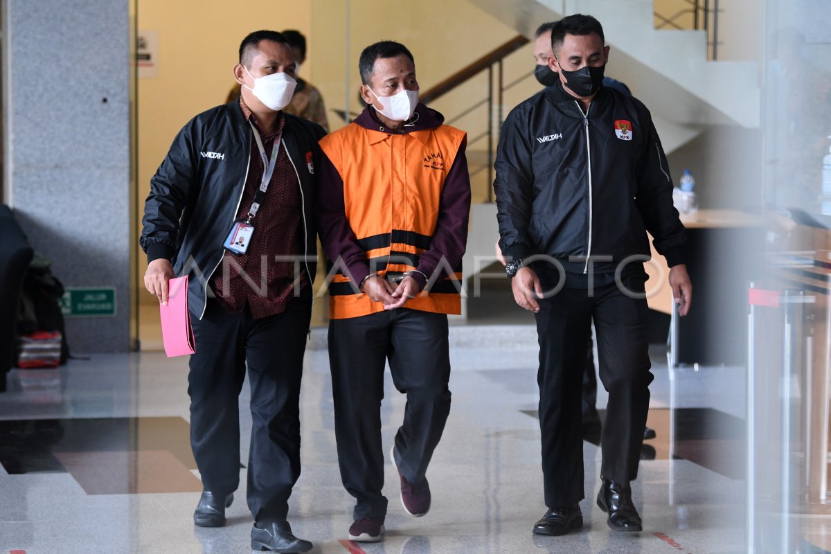 PENETAPAN TERSANGKA KORUPSI PENGOLAHAN ANODA LOGAM | ANTARA Foto PENETAPAN TERSANGKA KORUPSI PENGOLAHAN ANODA LOGAM | ANTARA Foto