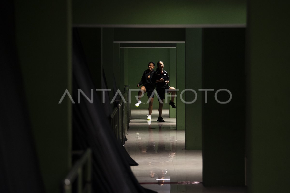 REGENERASI ATLET BULU TANGKIS INDONESIA | ANTARA Foto REGENERASI ATLET BULU TANGKIS INDONESIA | ANTARA Foto