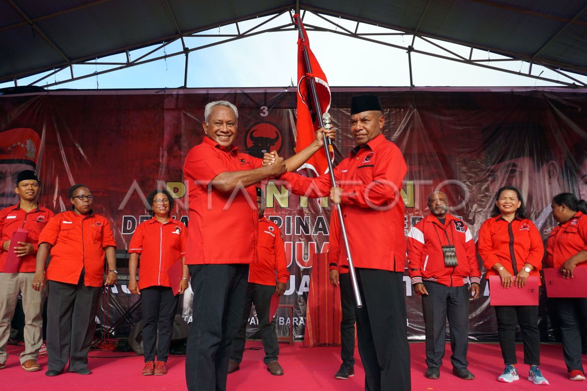 Pelantikan Pengurus Pdi Perjuangan Papua Barat Daya Antara Foto