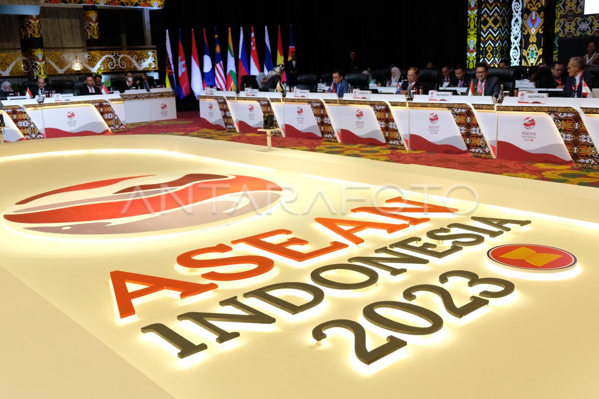 Puncak Asean Finance Ministers And Central Bank Governors Meetin