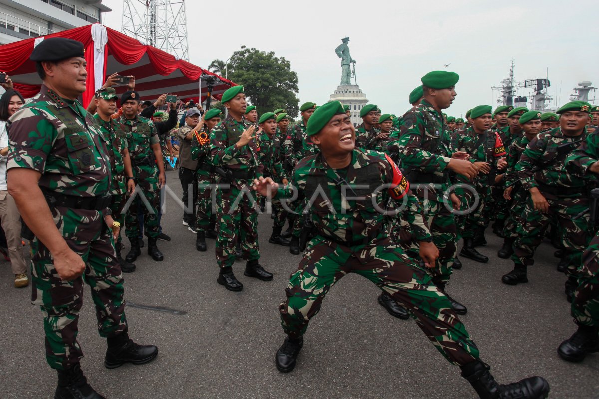 PEMBERANGKATAN SATGAS PAMTAS RI-PAPUA NUGINI | ANTARA Foto