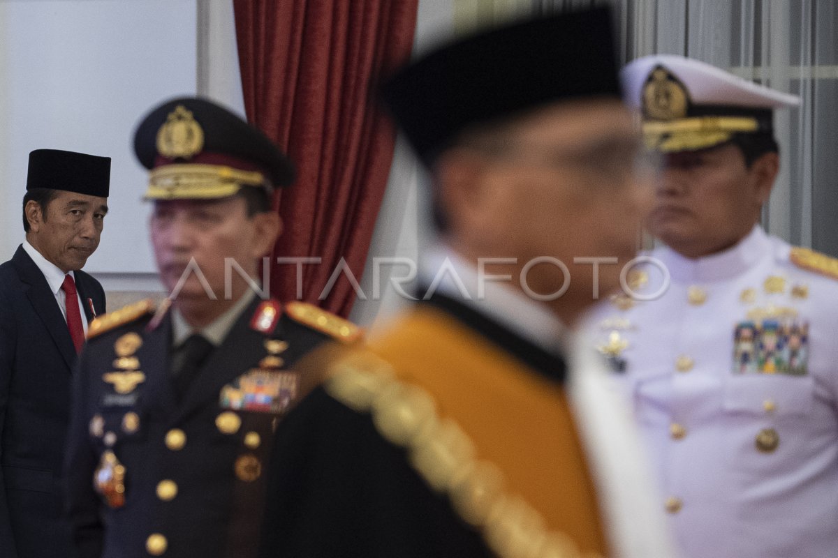 PENGUCAPAN SUMPAH WAKIL KETUA MAHKAMAH AGUNG | ANTARA Foto PENGUCAPAN SUMPAH WAKIL KETUA MAHKAMAH AGUNG | ANTARA Foto