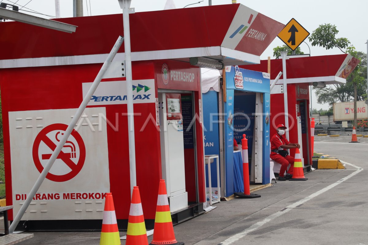 SPBU MODULAR DI REST AREA TOL JOMO | ANTARA Foto SPBU MODULAR DI REST AREA TOL JOMO | ANTARA Foto