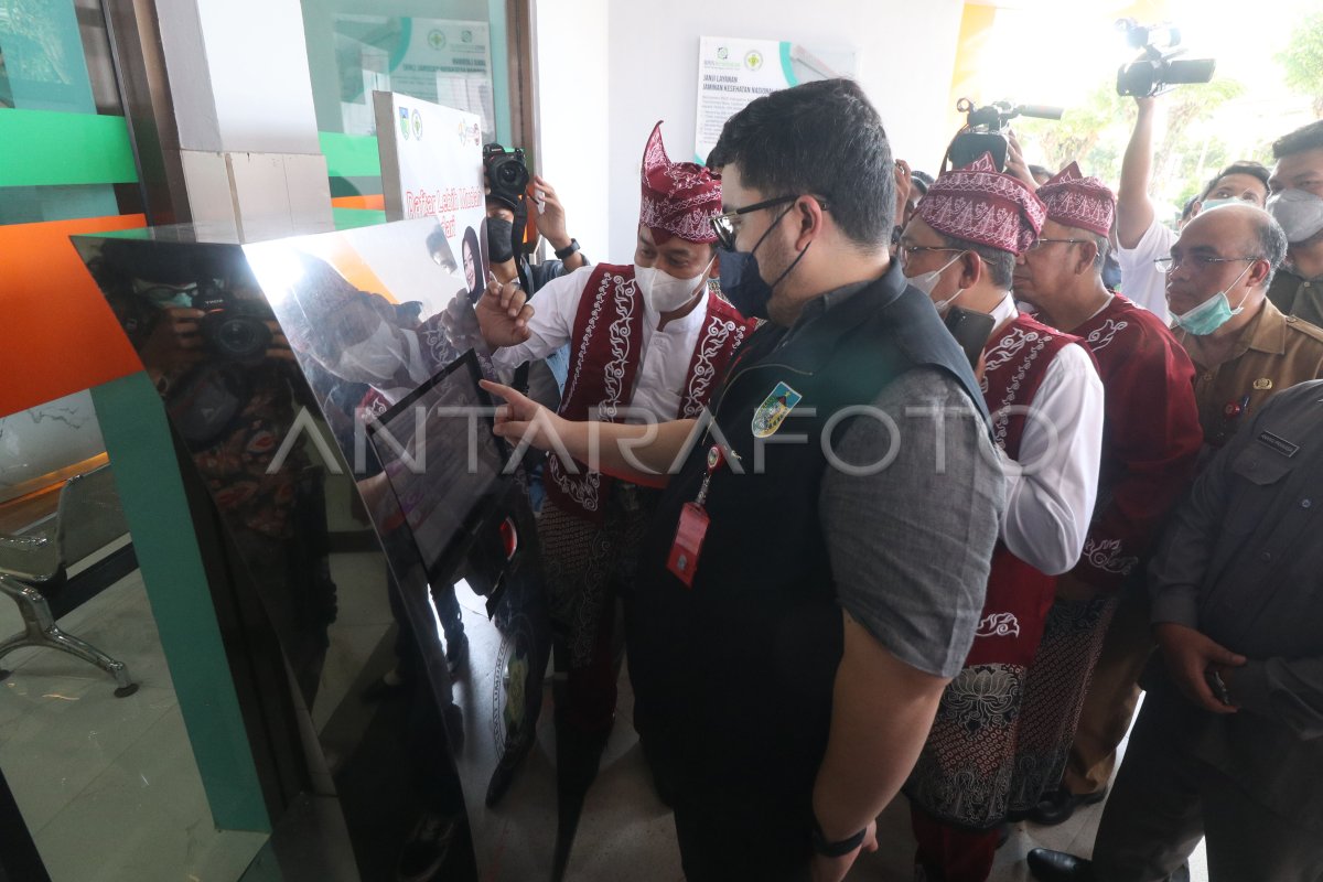 Peluncuran aplikasi sistem informasi manajemen rumah sakit elektronik ... Peluncuran aplikasi sistem informasi manajemen rumah sakit elektronik ...