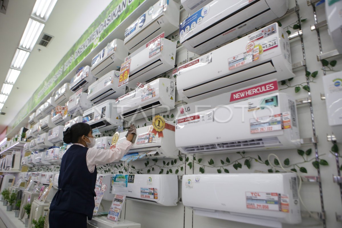 Pembukaan ritel elektronik asal Jepang | ANTARA Foto Pembukaan ritel elektronik asal Jepang | ANTARA Foto