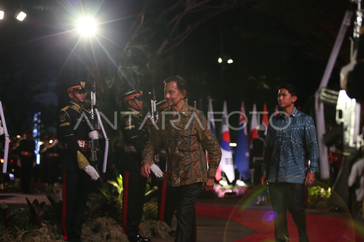 Gala Dinner KTT ke-43 ASEAN 2023 | ANTARA Foto Gala Dinner KTT ke-43 ASEAN 2023 | ANTARA Foto