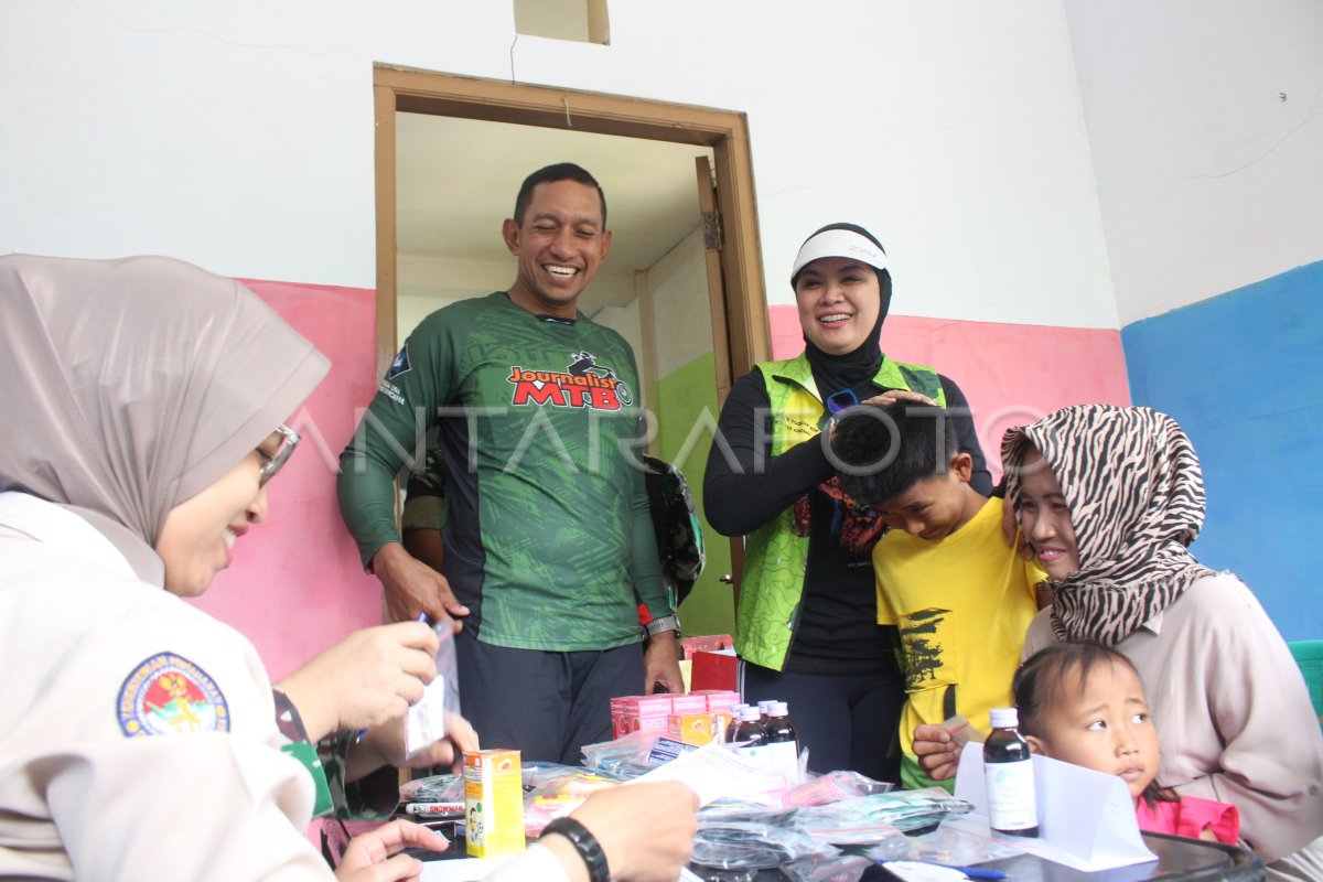 Bakti sosial rangkaian HUT ke-78 TNI | ANTARA Foto