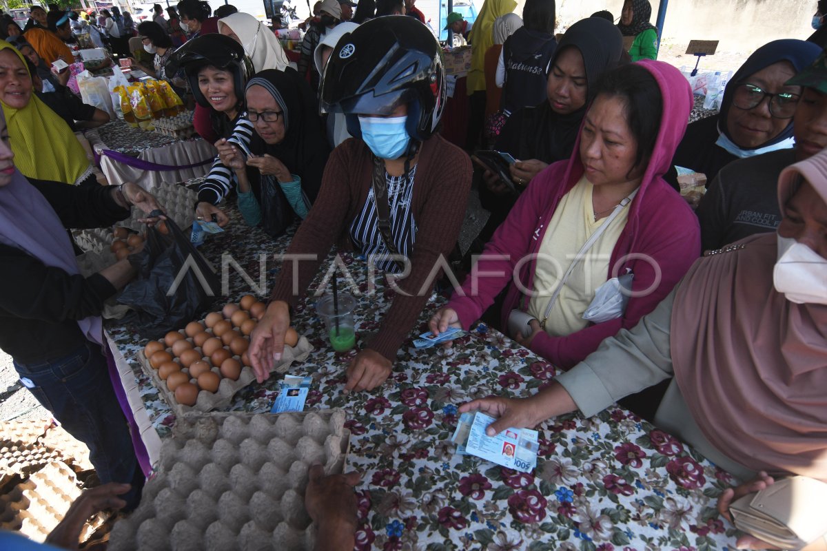 Pasar murah jelang Natal dan Tahun Baru 2024 | ANTARA Foto