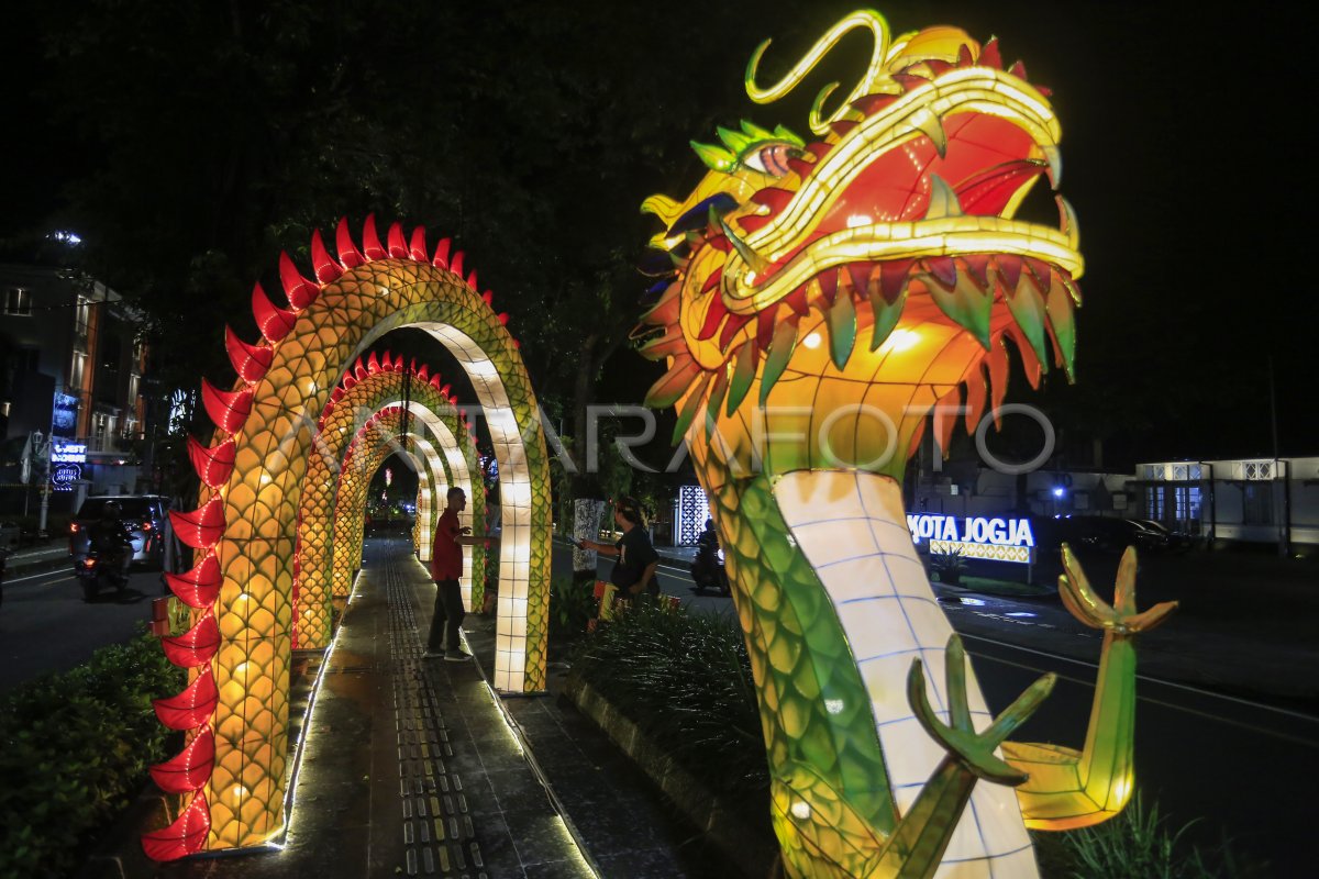 Hiasan perayaan Imlek 2024 di Yogyakarta | ANTARA Foto Hiasan perayaan Imlek 2024 di Yogyakarta | ANTARA Foto