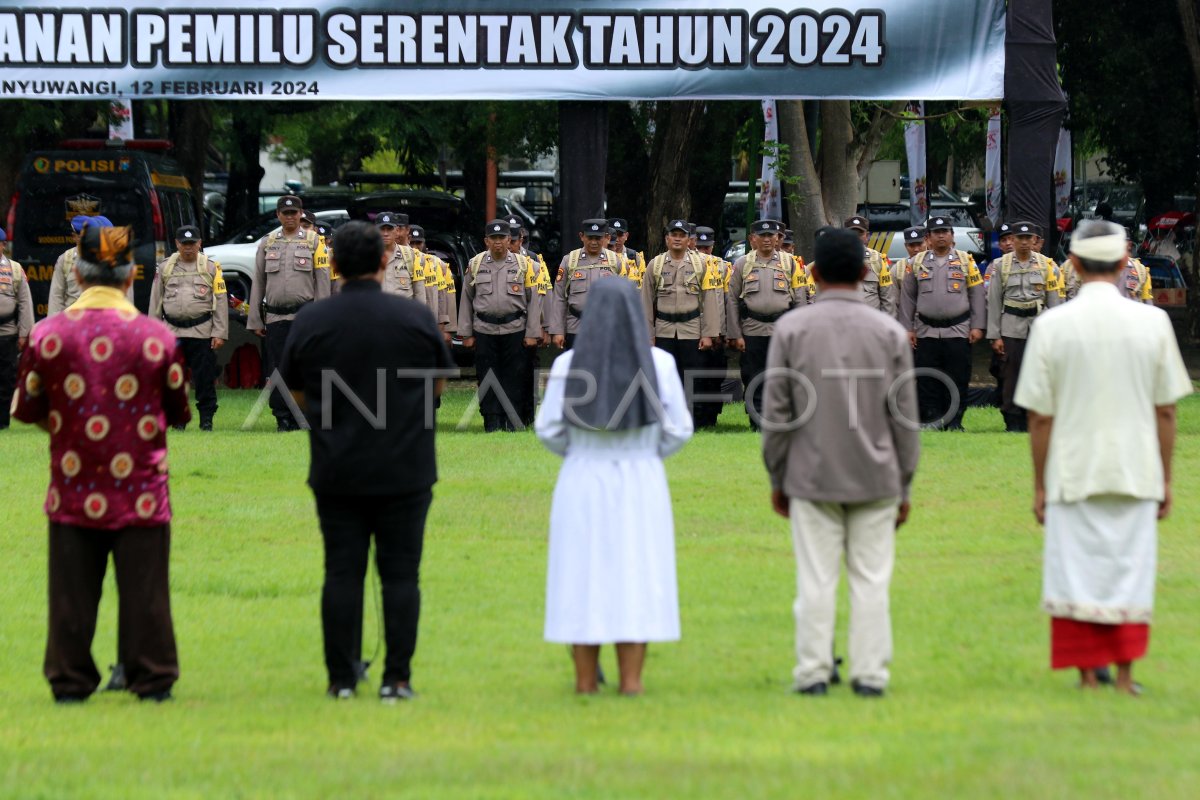 Gelar pasukan pengamanan Pemilu 2024 | ANTARA Foto Gelar pasukan pengamanan Pemilu 2024 | ANTARA Foto