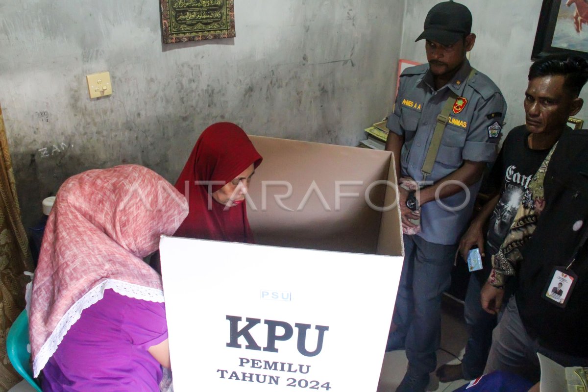 Pemungutan suara ulang Pemilu 2024 di Lhokseumawe | ANTARA Foto