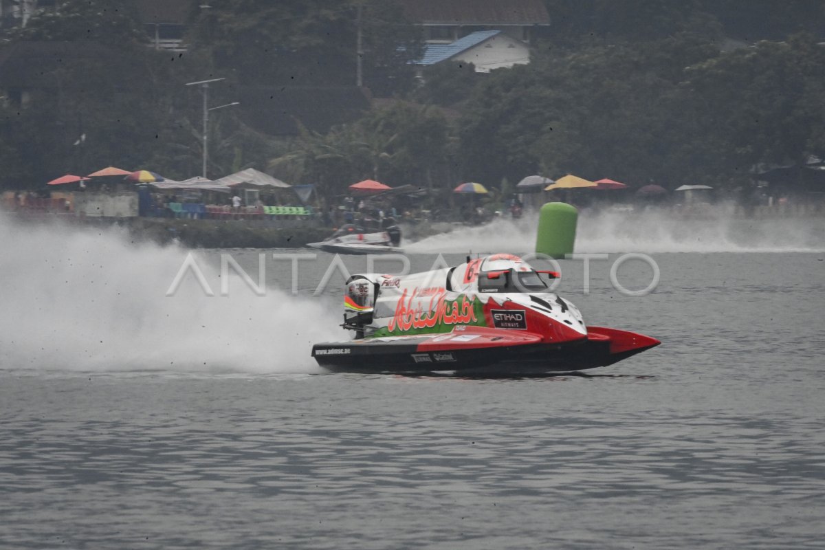 Sesi latihan bebas F1 Powerboat 2024 | ANTARA Foto
