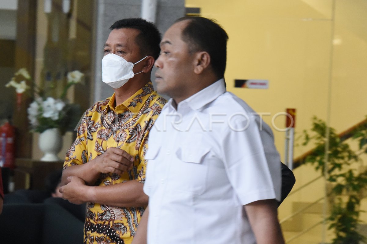 Pemeriksaan tersangka Sekda Kota Bandung | ANTARA Foto