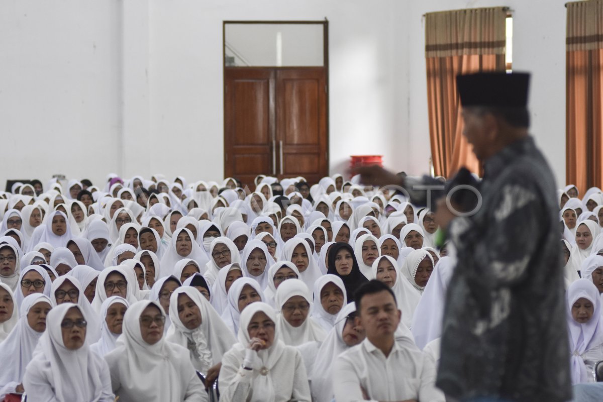 Bimbingan manasik haji di Ciamis | ANTARA Foto